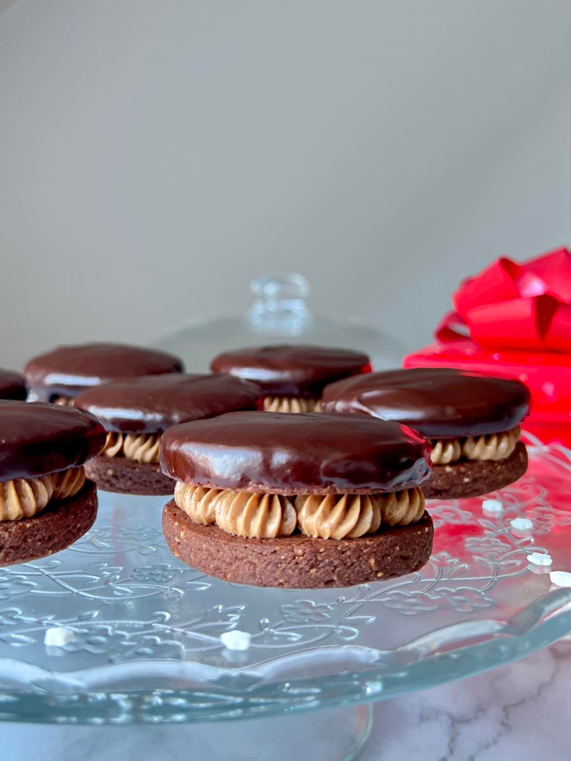 ISHLER CAKES – IŠLERI (VEGAN) – Naual Hansen